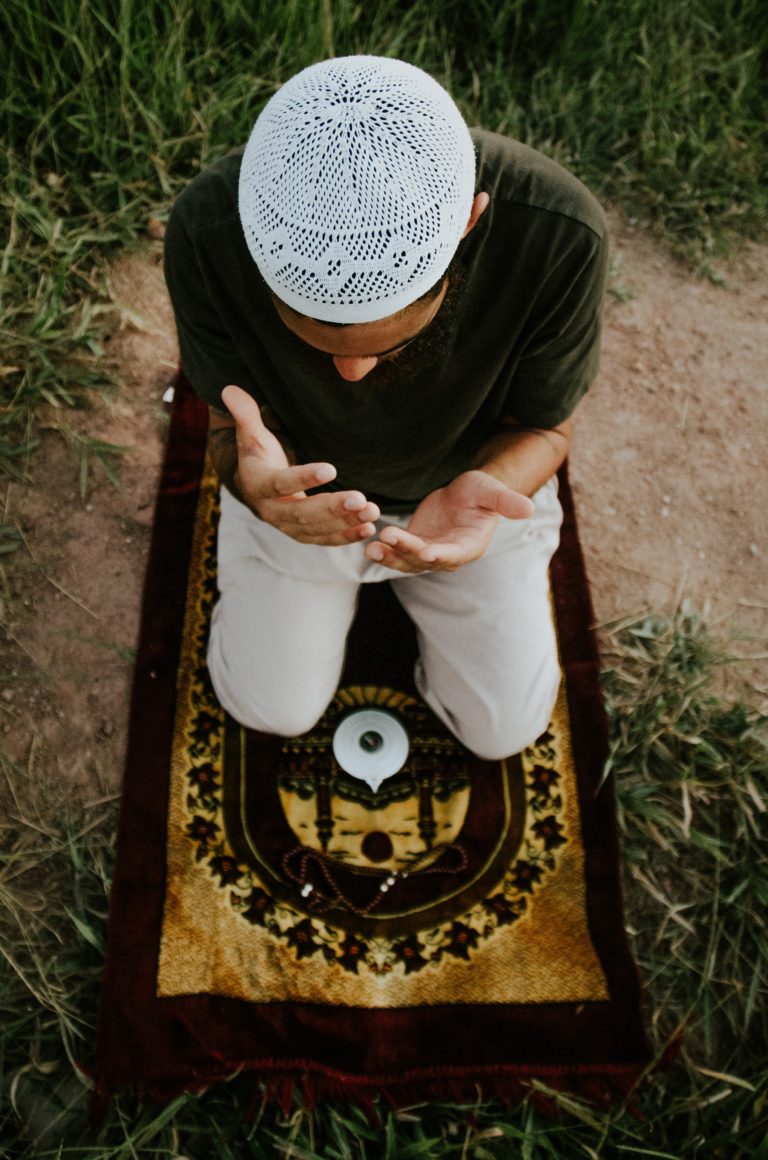 The Big Fight of Ramadan: Get over your self! - Muslim Ink